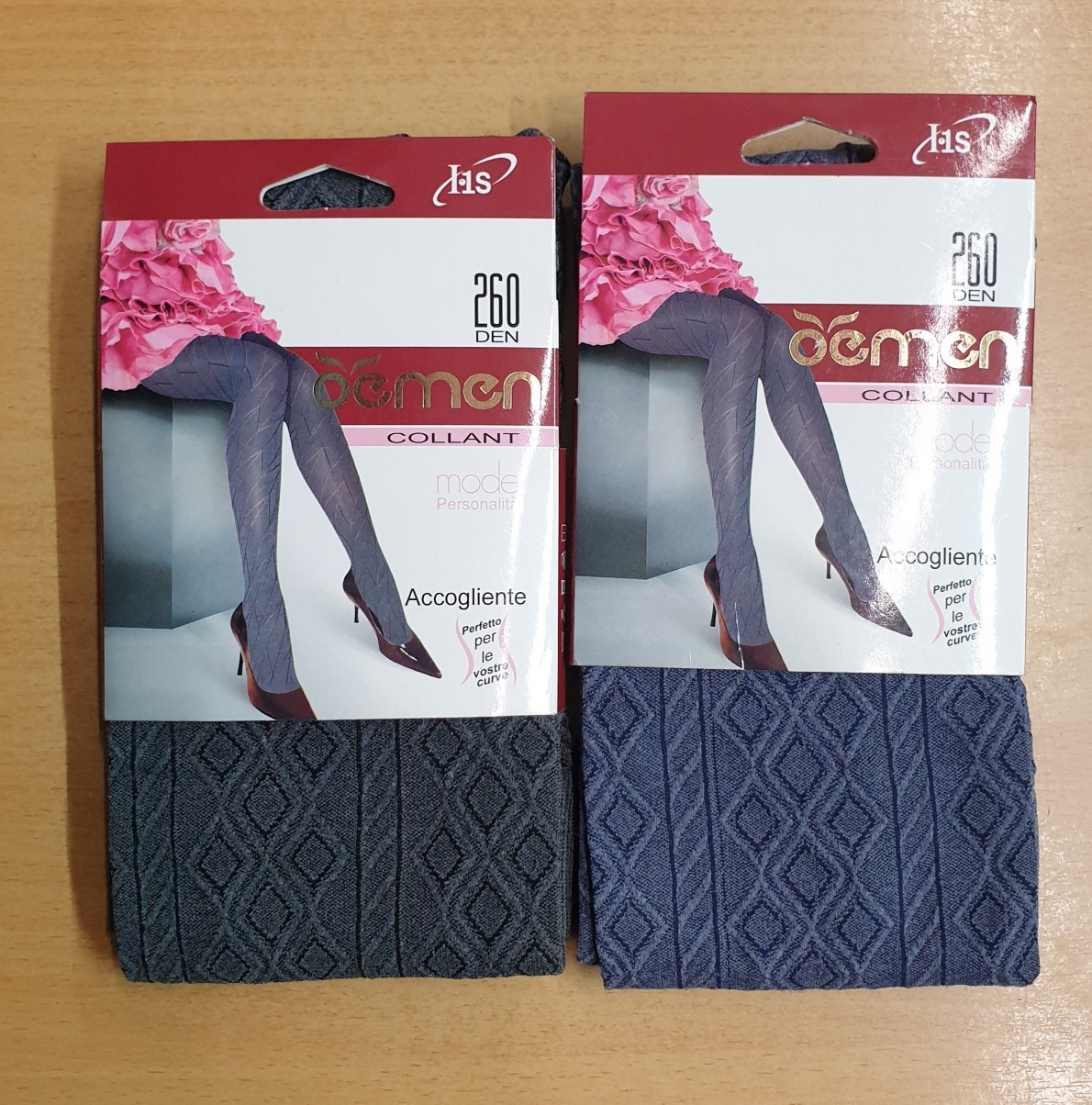 Raštuotos pėdkelnės